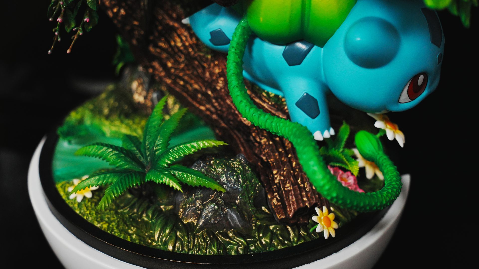 BallBall Studio Bulbasaur GK Resin Statue PREORDER - Toy Okoku